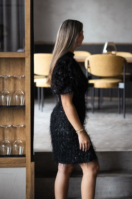 Ilza 2/4 Sequin Dress Black - Vakre Vene